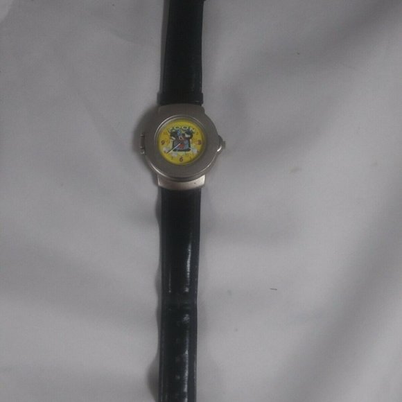 Disney | Accessories | Retro Mickey Mouse Spring Loaded Pop Up Dial ...